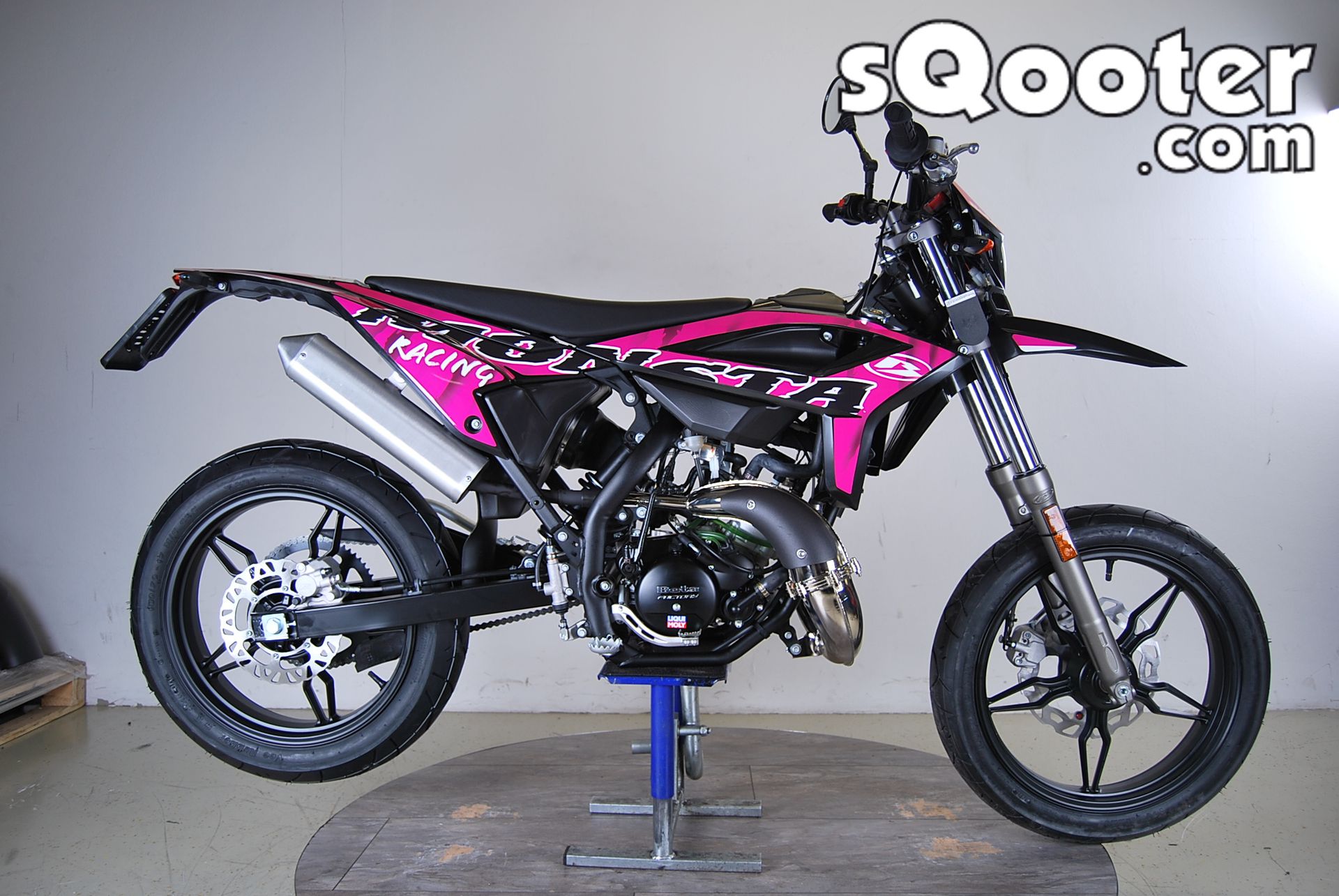 Beta Neufahrzeuge von sQooter.com